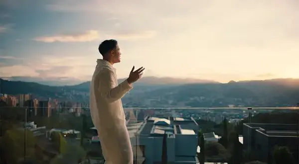 Que Será Lyrics - Lucky Brown | LyricsWorldYou