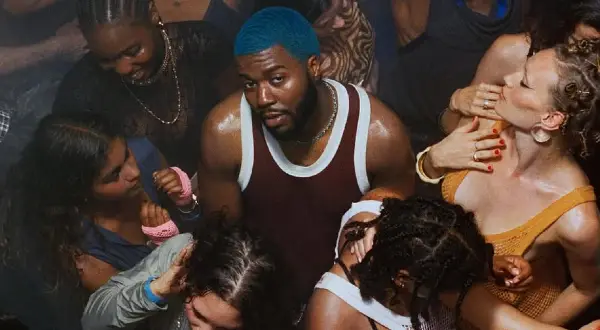 I DO Lyrics - Justin Bieber | from "SWAG II"